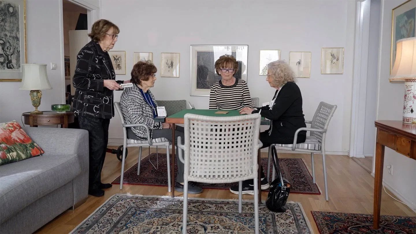 Dine-In Bioupplevelse på Capitol - Mat & Dryck Under Filmen